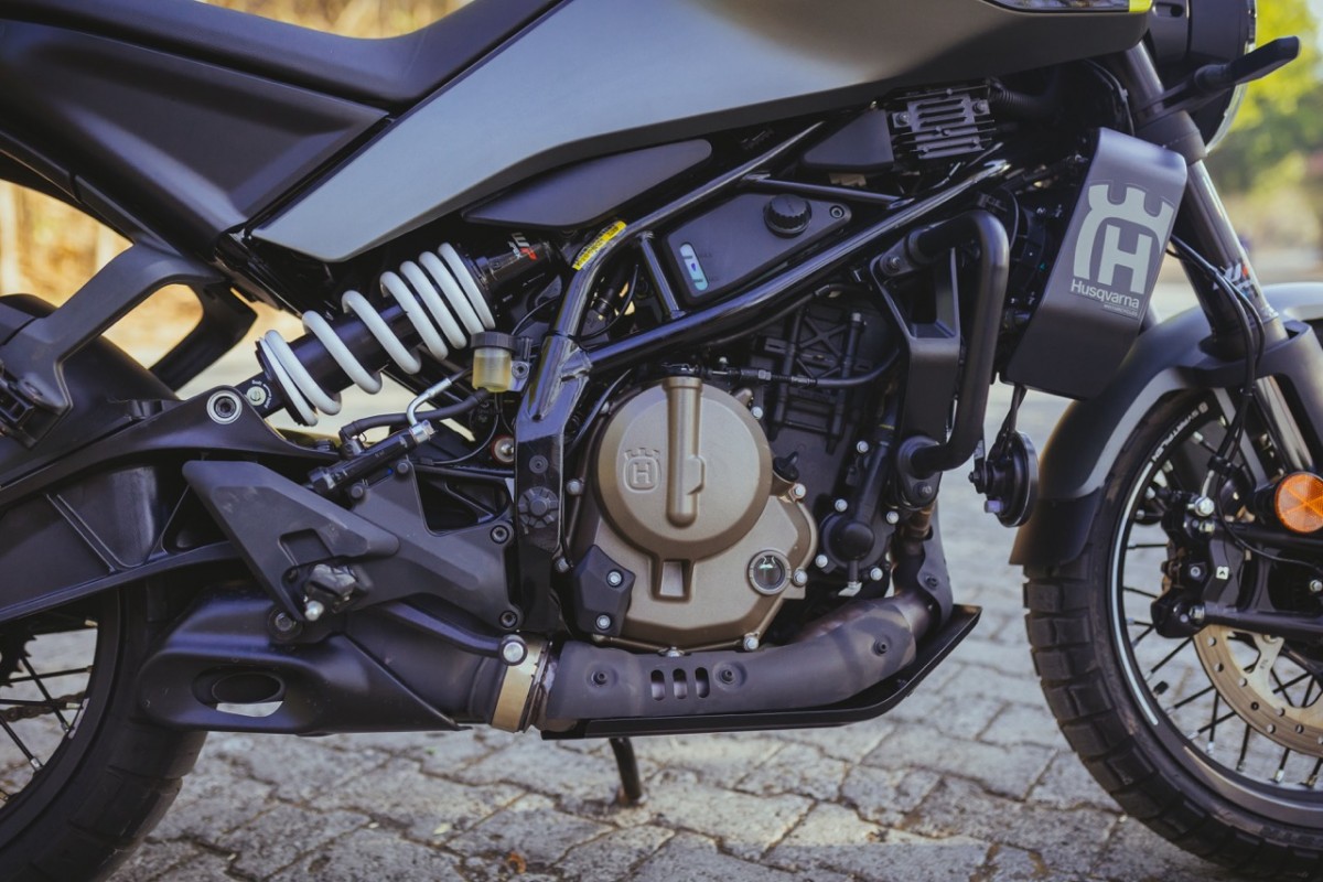 2024 Husqvarna Svartpilen 401 Review - Shifting Gears